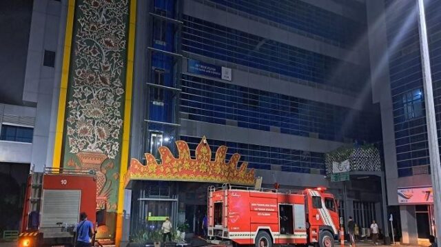 Gedung PLN S2JB di Jalan Kapten A Rivai Terbakar Humas PLN Ungkap ...